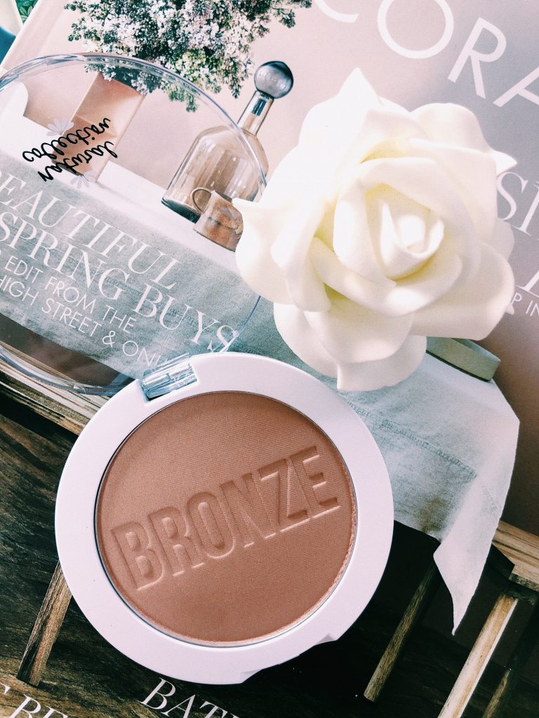 NATURAL COLLECTION MAKEUP REVIEW - Nina Louise