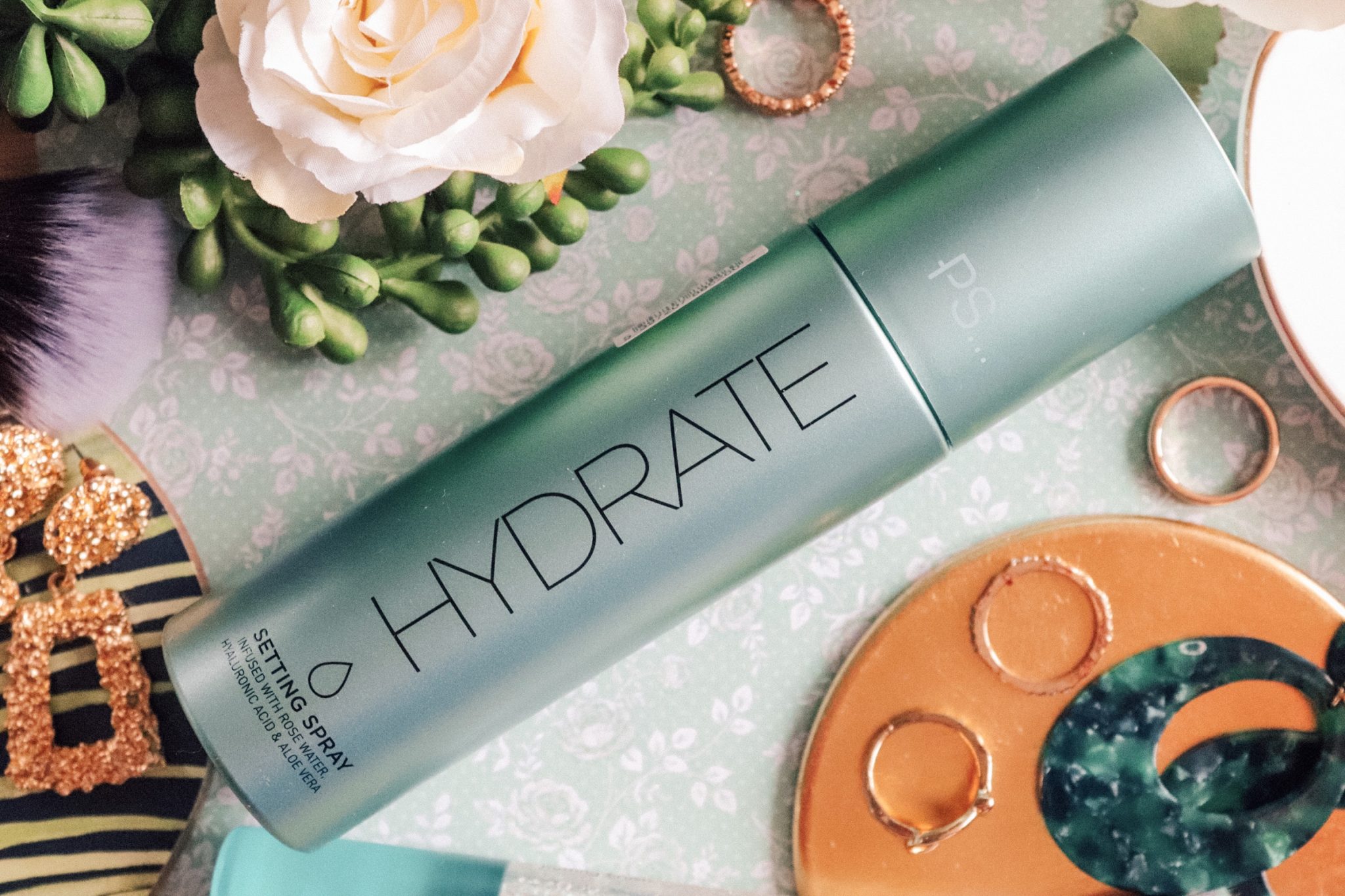 TESTING PRIMARK’S – ‘HYDRATE’ SETTING SPRAY - Nina Louise